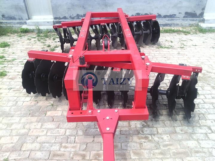 Effective Heavy Disc Harrow Field Cultivation For Tractors